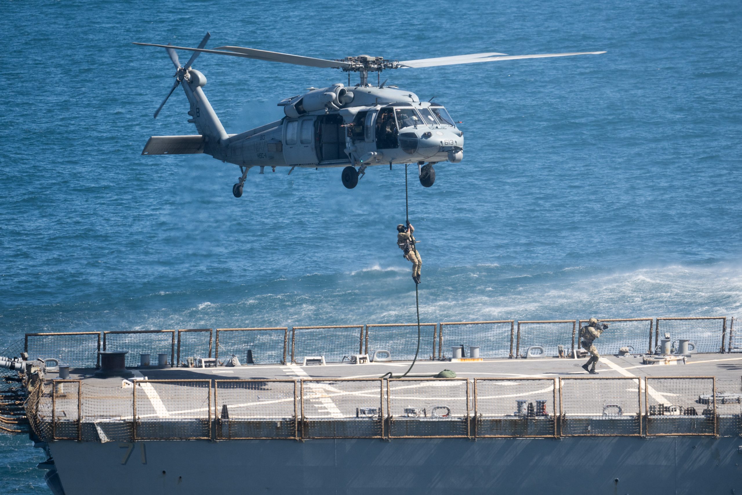The Difference Between Chinese and U.S. Special Forces - Domino Theory